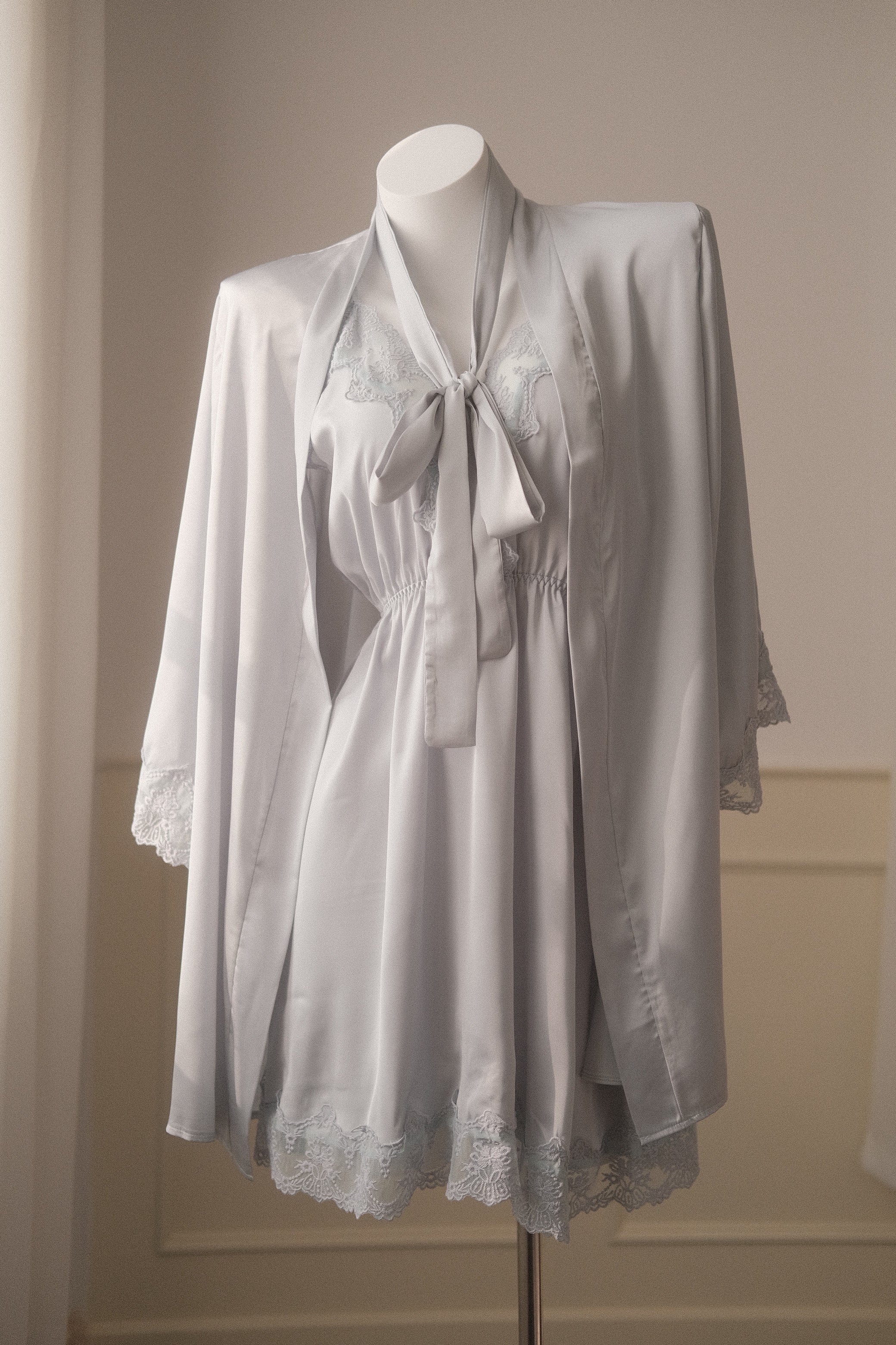 Lace Sleep Robe – Mellow Zzz